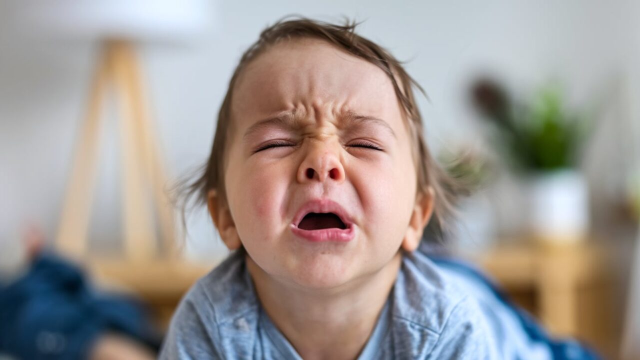 Uvećana resica u grlu - Da li je opasna i kada posetiti lekara?